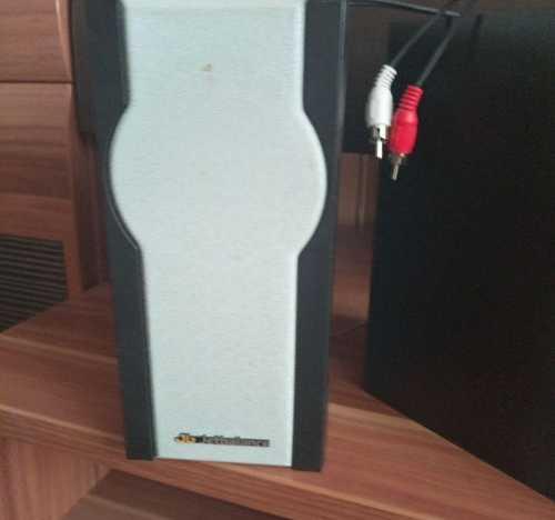 Компьютерные колонки jbl