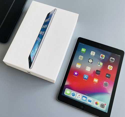 iPad Air 1 16Gb Cellular + SMART Folio новый