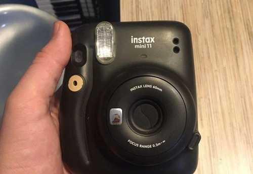 Компактный фотоаппарат instax 11 mini