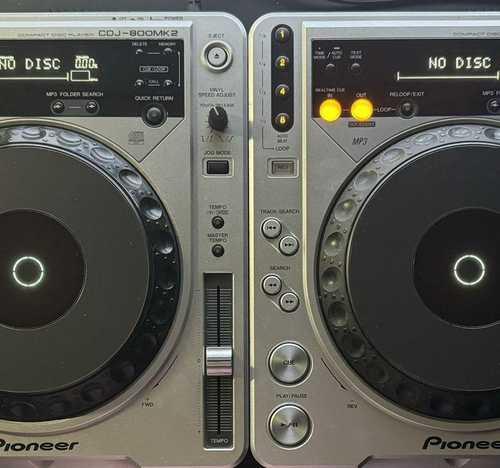 Pioneer CDJ-800 MK2 (2 шт.)