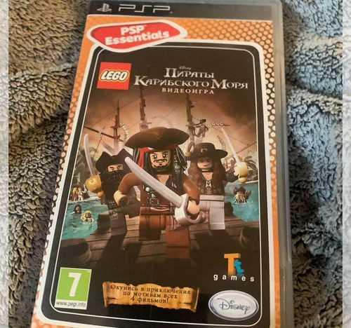 Диск от psp "Lego Пираты Карибского Моря"