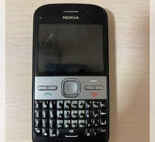 Телефон Nokia E5-00 без акб