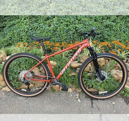 Горный велосипед Specialized Rockhopper Pro 2024