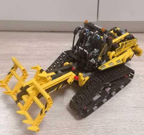 Lego technic 42094 гусенечный погрузчик