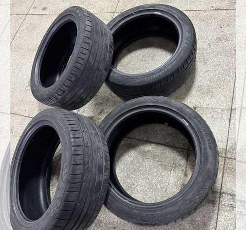 Kumho Ecsta PS31 225/45 R17 94W