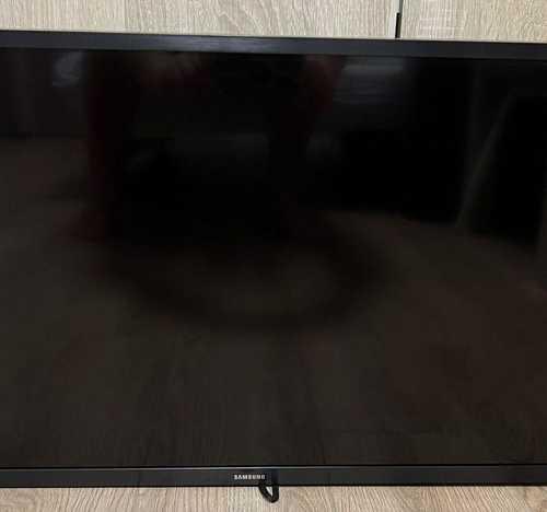 Телевизор SMART tv 32 бу