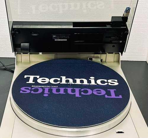 Проигрыватель винила Technics SL-3FM