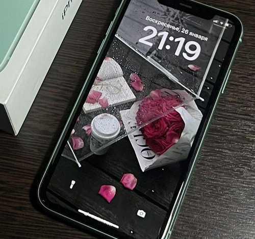 iPhone 11, 64 ГБ