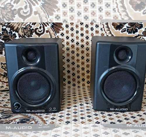 Продам/обменяю мониторы M-Audio AV30