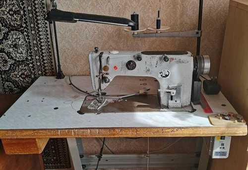 Швейная машина Подольск 1022М