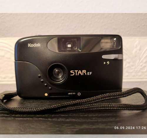 Плёночный фотоаппарат Kodak Star EF