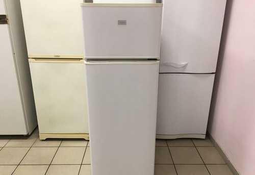 Холодильник бу Zanussi на гарантии