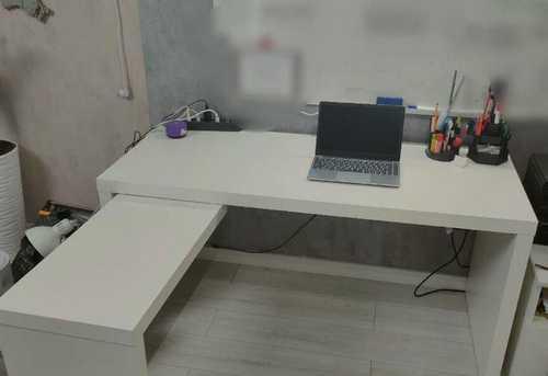 Malm Письменный стол с выдвижной панелью