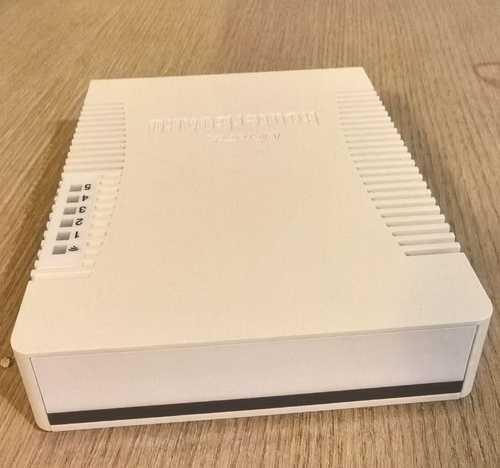 Wifi роутер Mikrotik RB951Ui - 2HnD