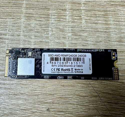 Ssd M.2 AMD Radeon R5 240gb