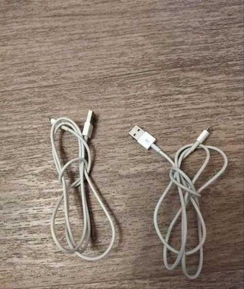 Шнур зарядки на iPhone