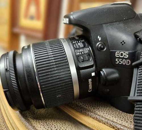 Зеркальный фотоаппарат canon eos550d
