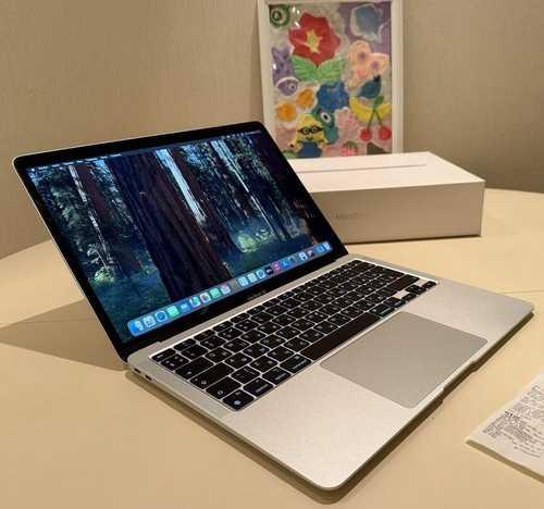 MacBook Air 13 M1 16Gb 256Gb с чеком