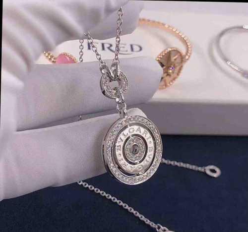 Булгари колье Cerchi Astrale 0.57ct