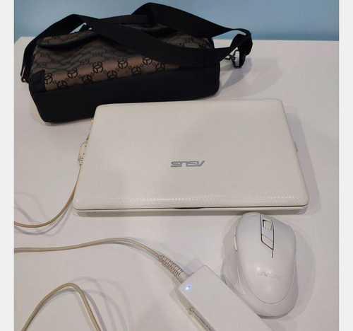 Нетбук asus Eee PC 1001PX