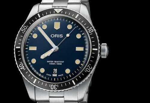 Oris divers sixty-five