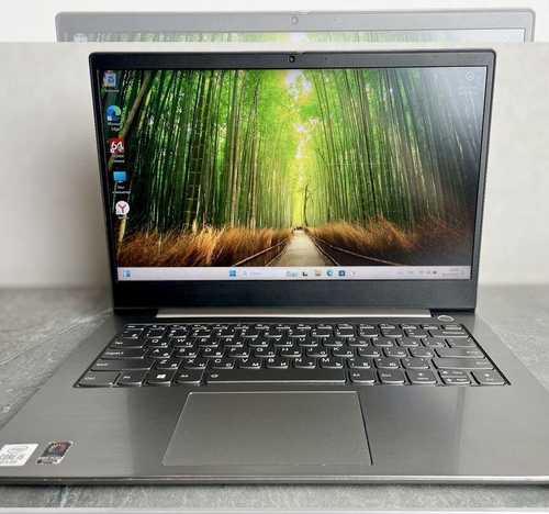 Lenovo ThinkBook 14 I5-10 gen 16Gb DDR4