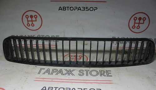 Решетка в бампер Skoda Fabia 2 5J