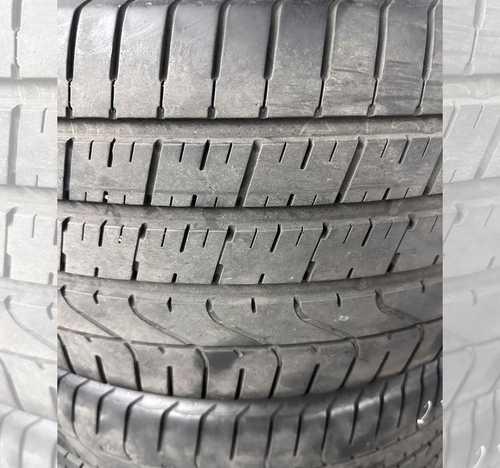 Pirelli P Zero 245/40 R20 и 275/35 R20 102Y