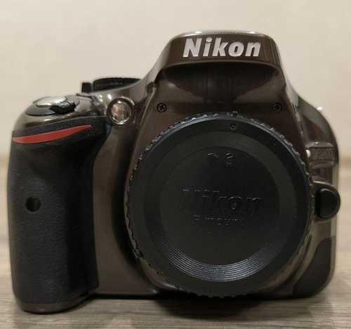 Nikon D5200 Body пробег 3050 кадров