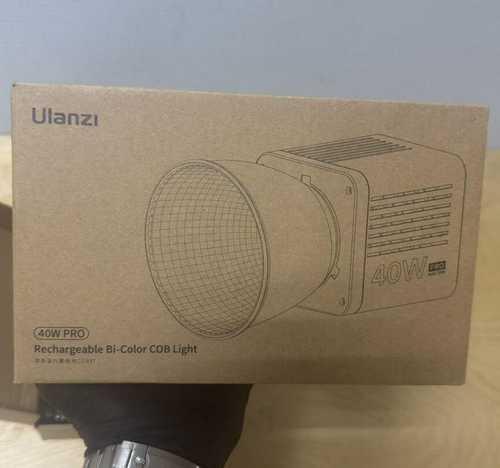 Ulanzi Rechargeable Bi-Color COB Light