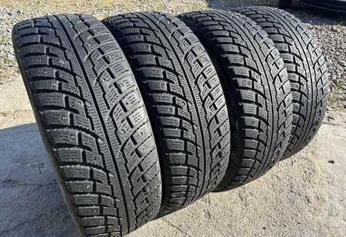 Marshal I'Zen RV Stud KC16 225/60 R17 103T