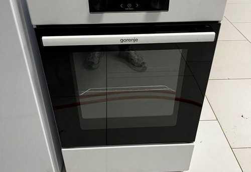 Электрическая плита (50-55 см) Gorenje geit5C60WPG