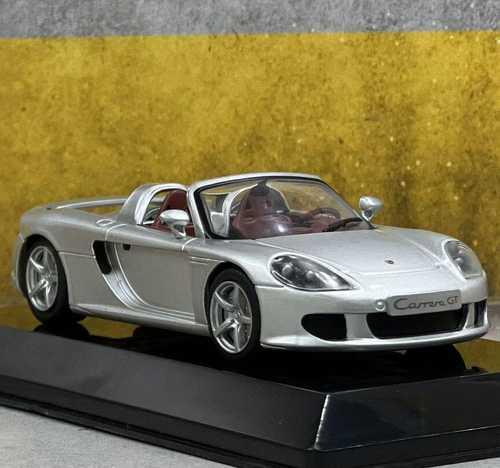 Модель porsche carrera gt 1/43 altaya