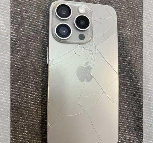 iPhone 15 Pro, 128 ГБ