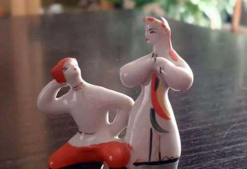 Фарфоровая статуэтка Гопак танцующая пара
