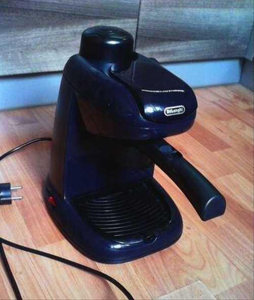 Кофеварка рожковая DeLonghi EC 5 (не работает)