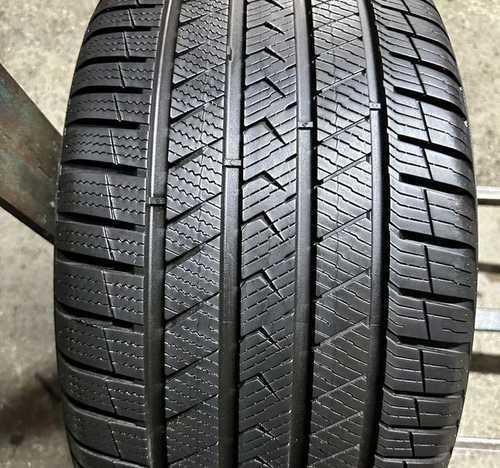 Vredestein QuaTrac Pro 255/35 R18 94Y