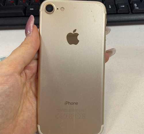 iPhone 7, 128 ГБ