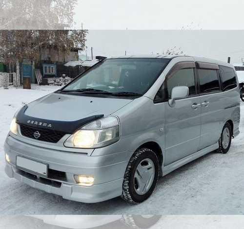 Лобовое стекло на Nissan "Serena" II C24