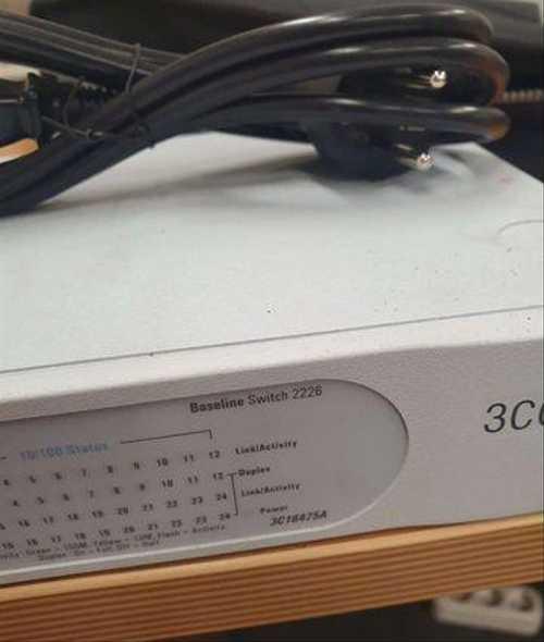 Коммутатор свич 3COM Baseline Switch 2226