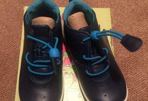 Новые синие ботинки Ecco Biom
