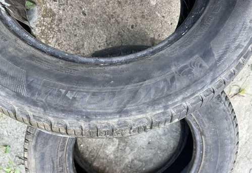 Michelin Latitude Tour HP 215/70 R16