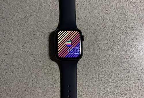 Apple Watch SE 44мм