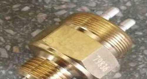 Датчик заднего хода King Long / Granbird'08, Unive