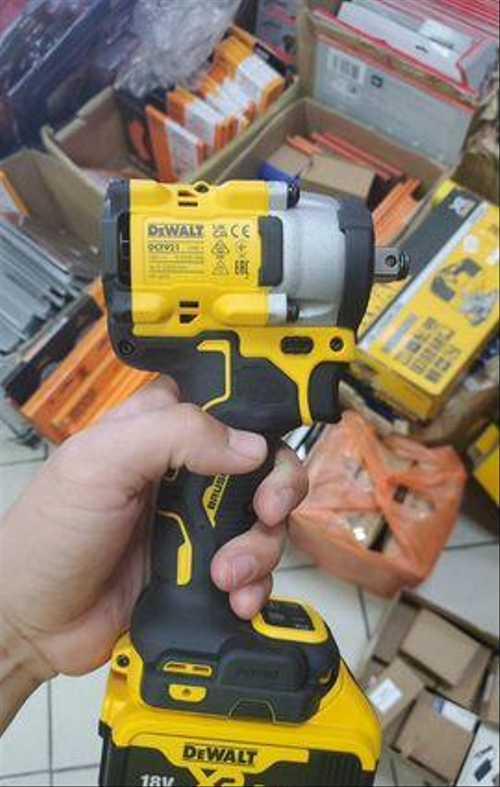 Бесщеточный гайковерт dewalt DCF921N