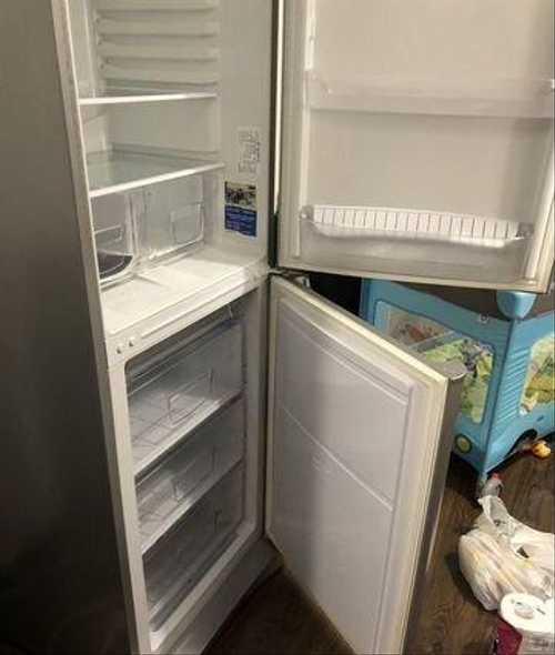 Холодильник бу Intesit NBA 20S