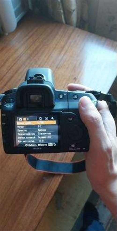 Зеркальный фотоаппарат Sony a200 kit