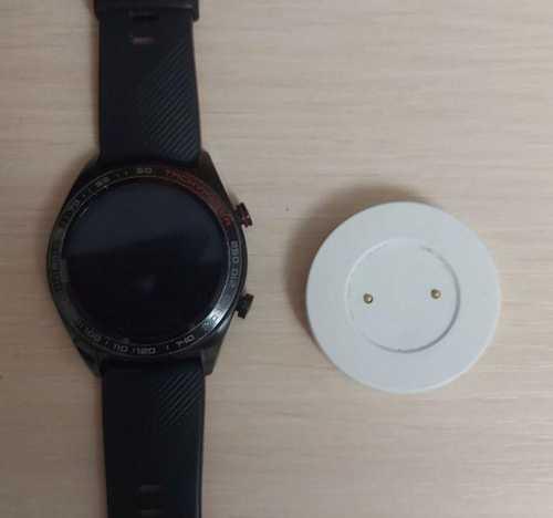 Смарт-часы honor MagicWatch