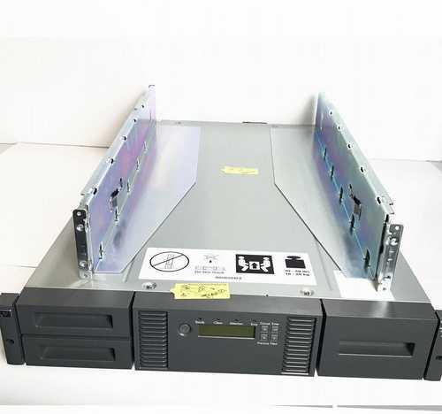 Ленточная библиотека HP MSL2024   1 x LTO 5 FC