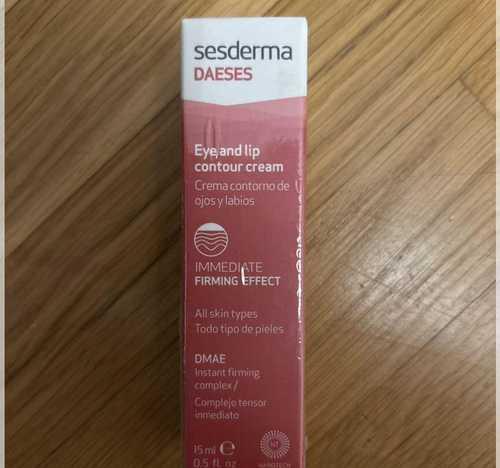 Sesderma daeses Крем для глаз и губ лифтинг